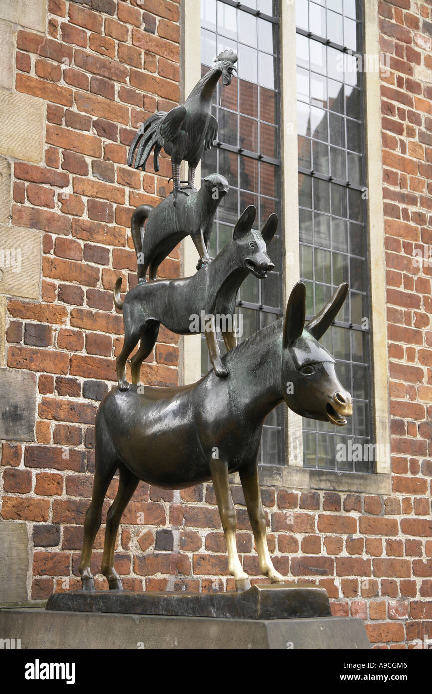 Bremer Musicians Stadtmusikanten am Marktplatz Donkey dog cat chicken ...