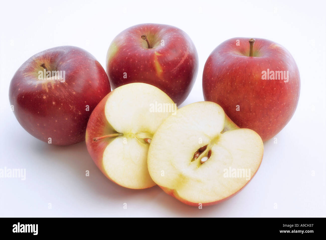 Braeburn apple cut hi-res stock photography and images - Alamy