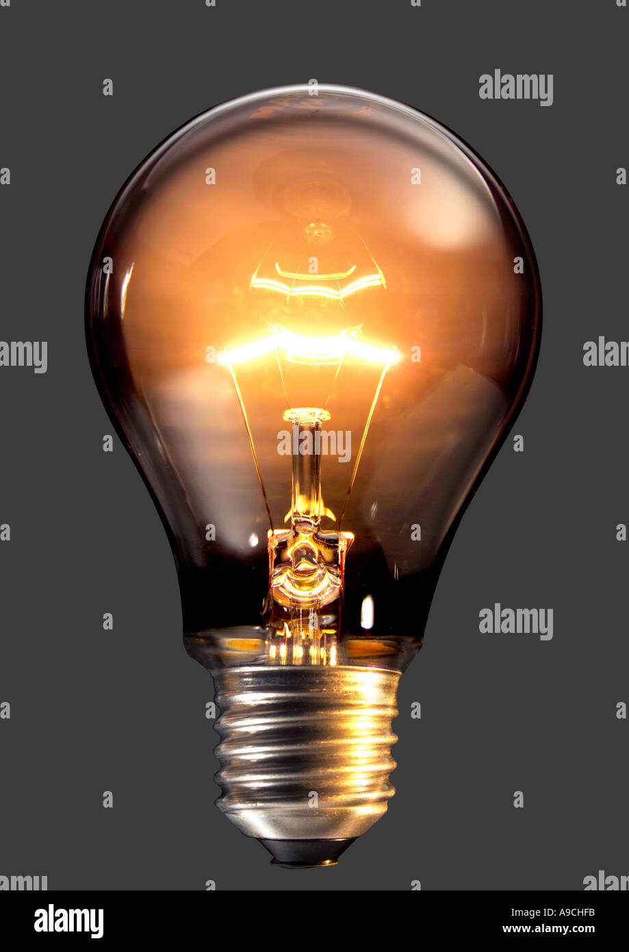 Light bulb photos hi-res stock photography and images - Alamy