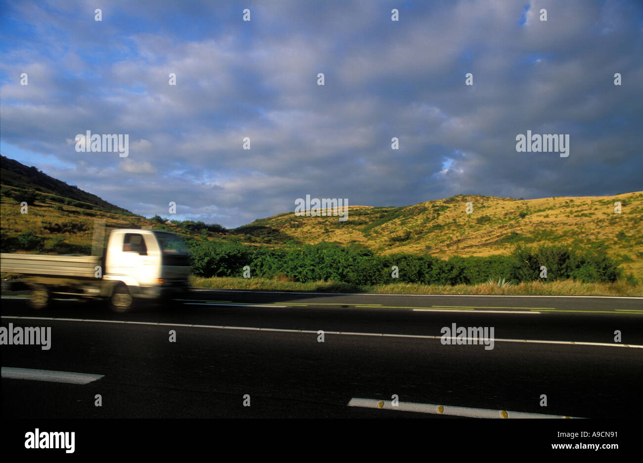 Ile de la reunion road hi-res stock photography and images - Alamy