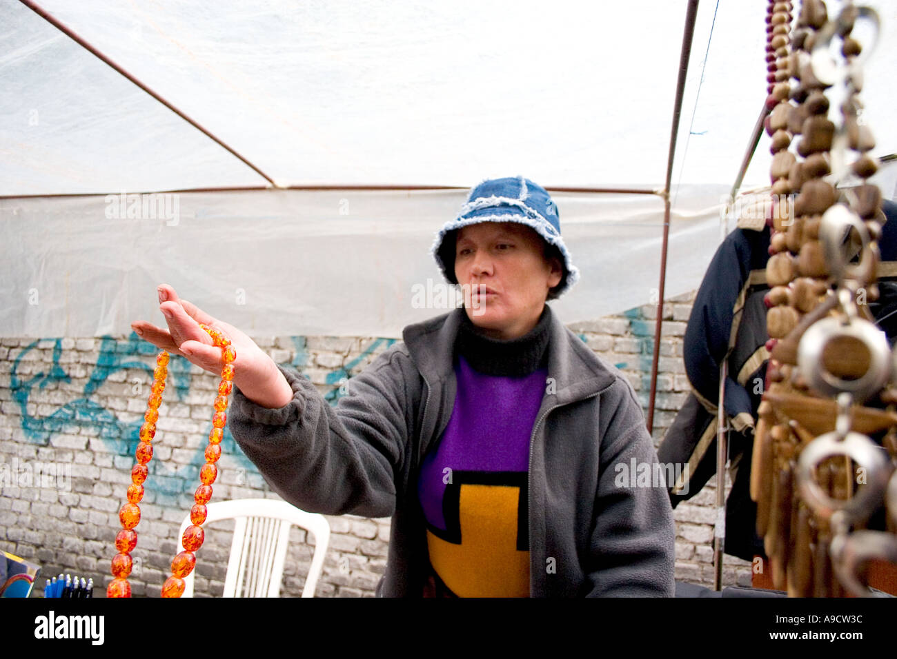 Amber market hi-res stock photography and images - Alamy