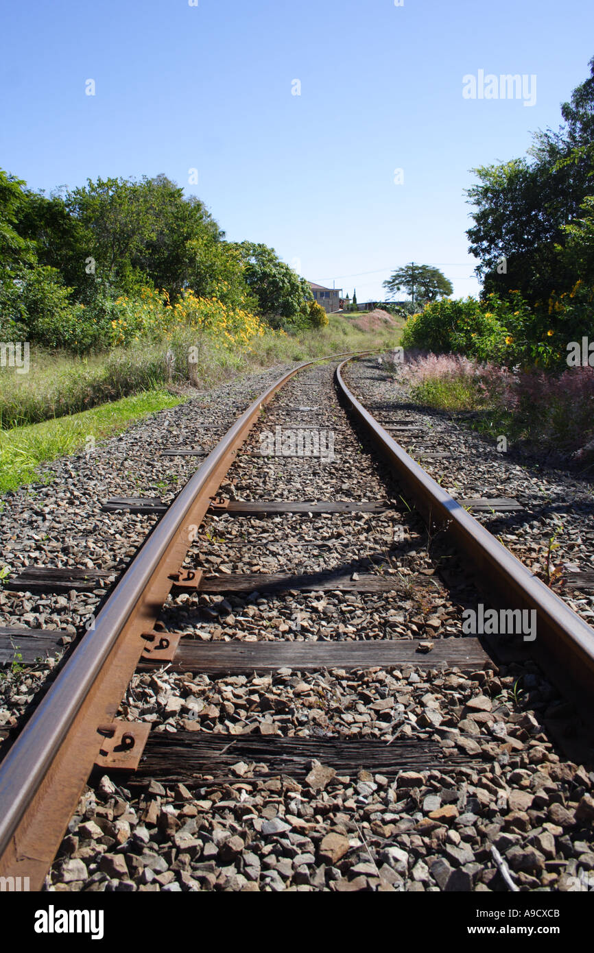 TRAIN TRACKS GYMPIE QUEENSLAND AUSTRALIA BAPD1572 Stock Photo - Alamy