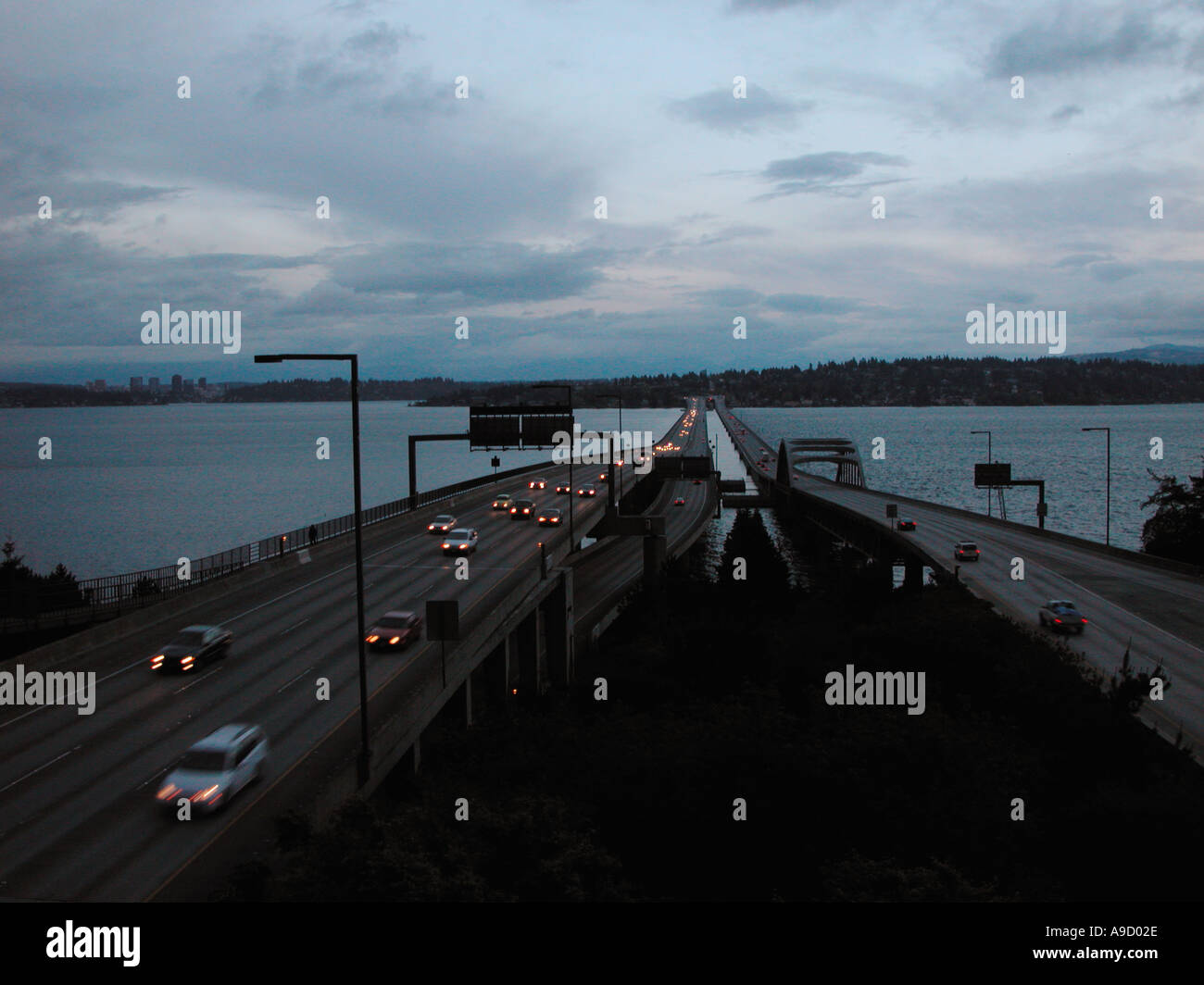 Interstate 90 floating bridges hi-res stock photography and images - Alamy