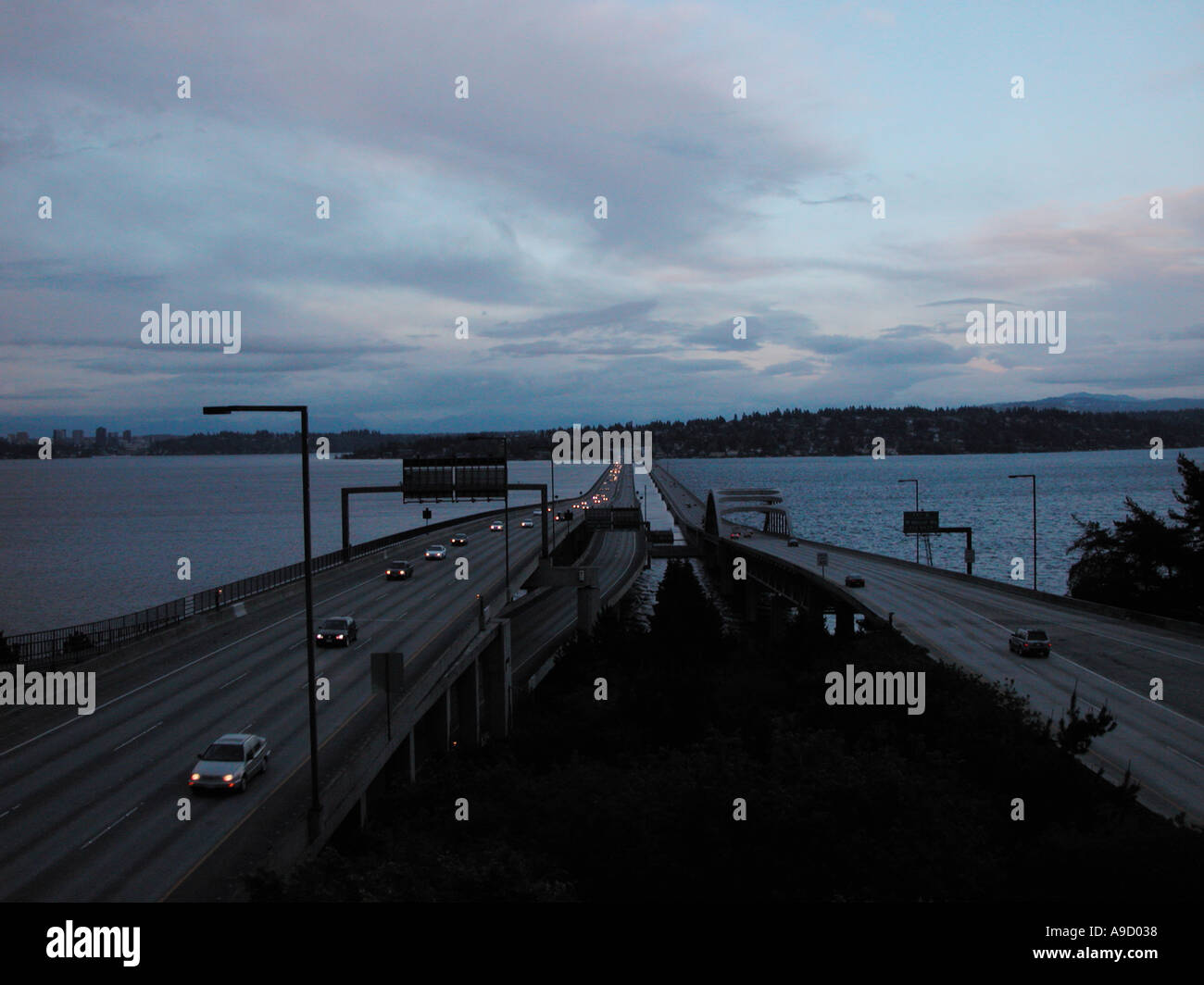 Interstate 90 floating bridges hi-res stock photography and images - Alamy