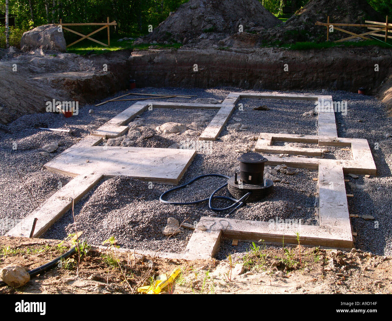 Sand foundation base hi-res stock photography and images - Alamy