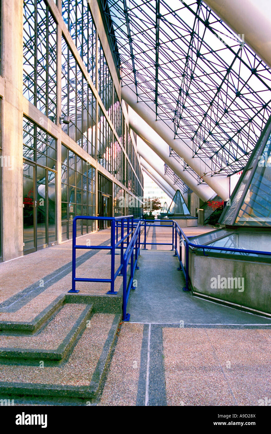 Canadian Broadcasting Corporation, CBC Radio Canada Building, Vancouver ...