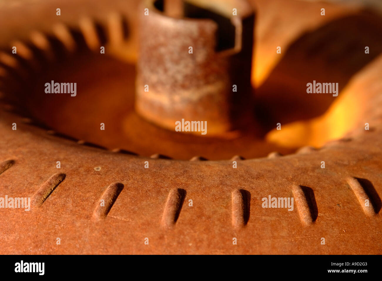 Peeling back metal hi-res stock photography and images - Alamy