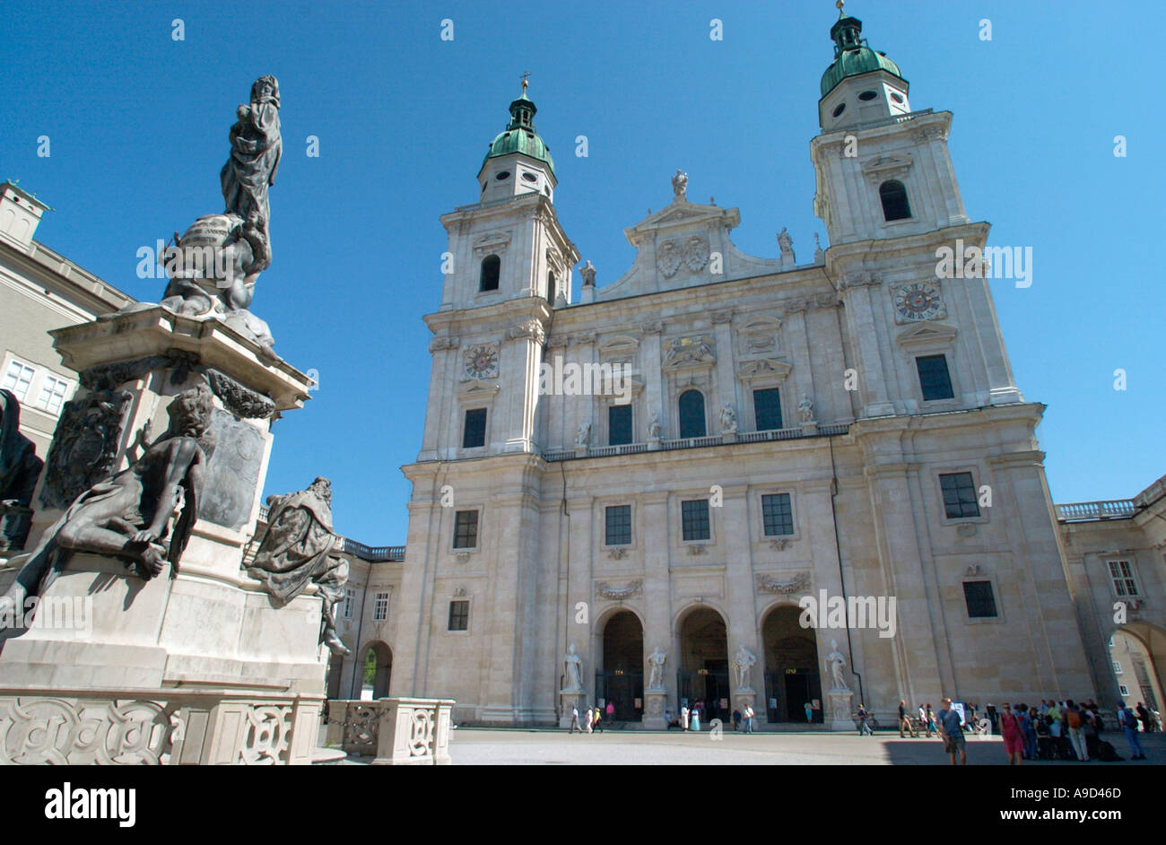Cathedral and Domplatz, Altstadt (Old Town), Salzburg, Austria Stock ...