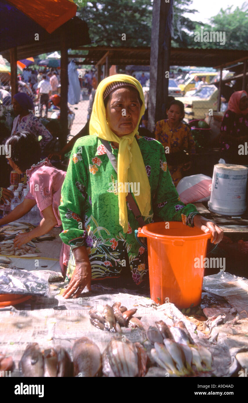 Woman selling fish at Kota Belud market Sabah Malaysia Stock Photo - Alamy