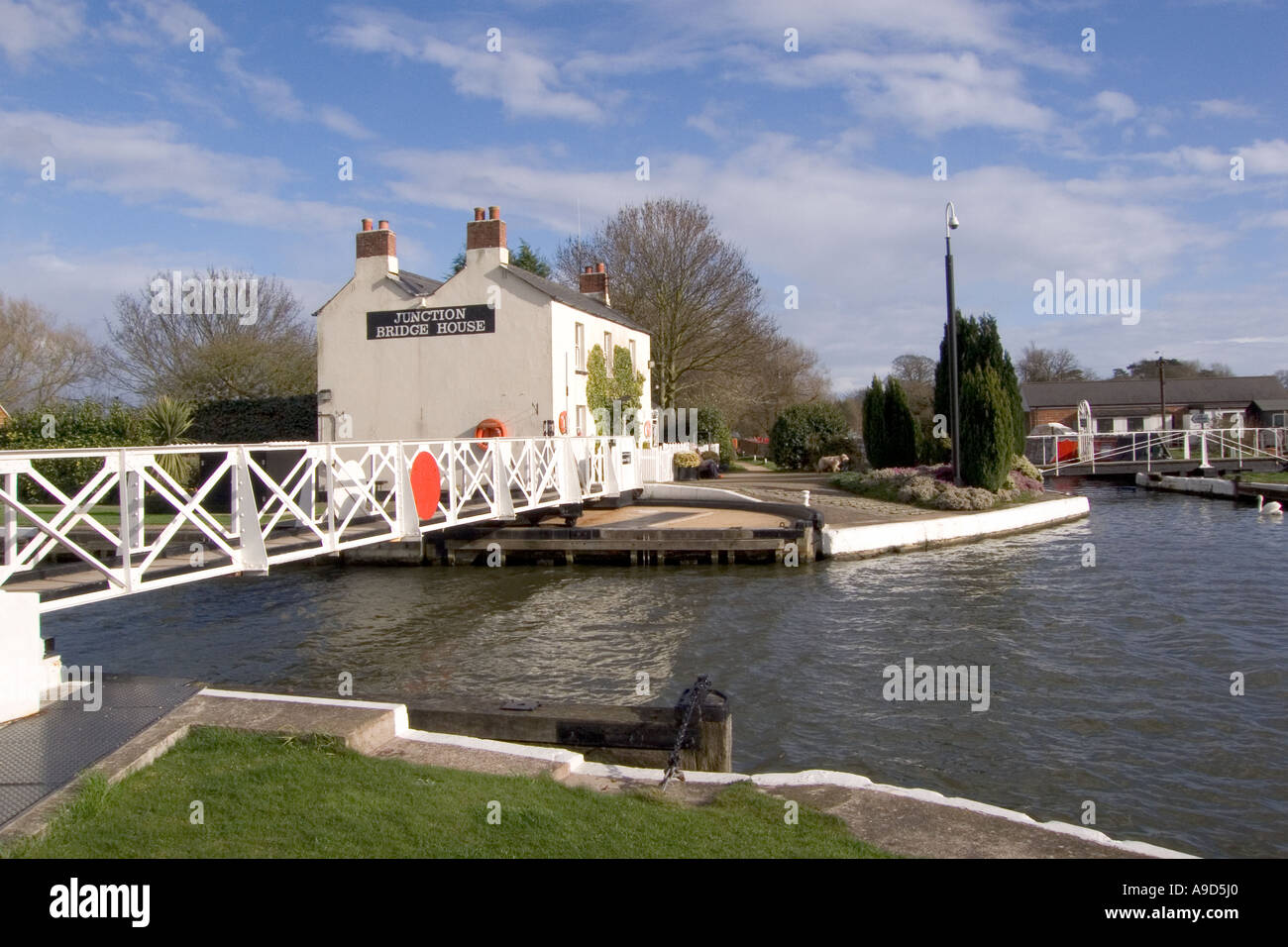 Stroudwater Canal, Saul Junction, Gloucester & Sharpness Canal, Severn ...