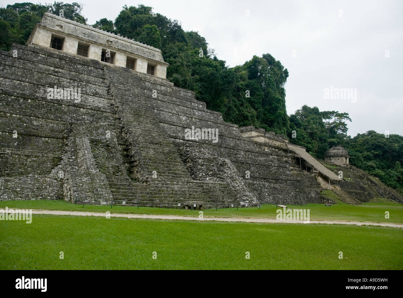Palenque sign hi-res stock photography and images - Alamy