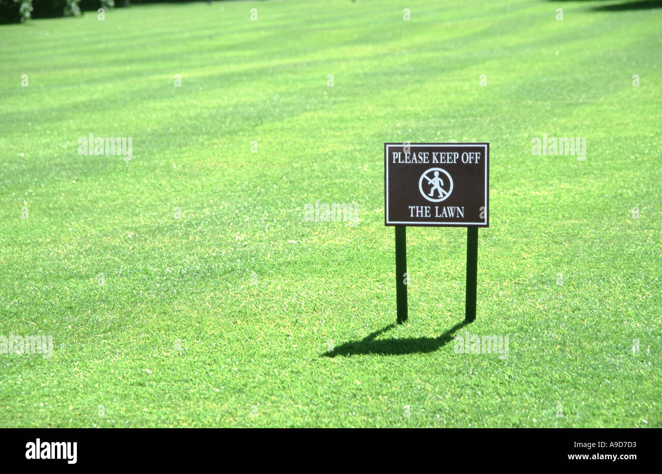 Cross mown into grass hi-res stock photography and images - Alamy