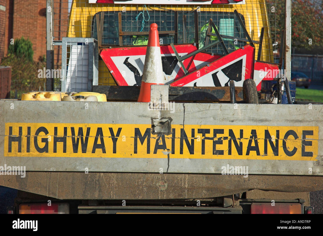 Motorway maintenance hi-res stock photography and images - Alamy
