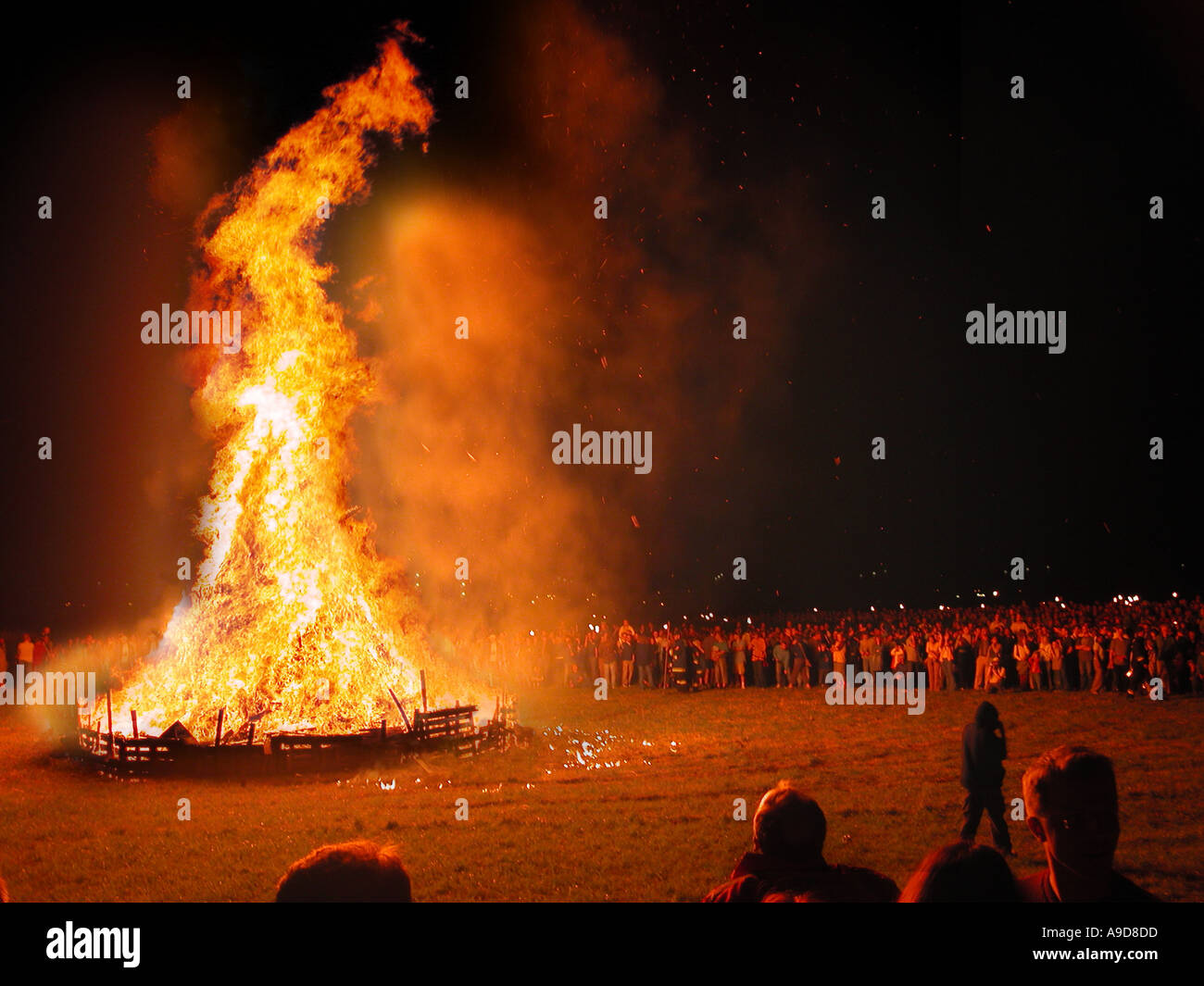 solstice celebration fire Stock Photo - Alamy