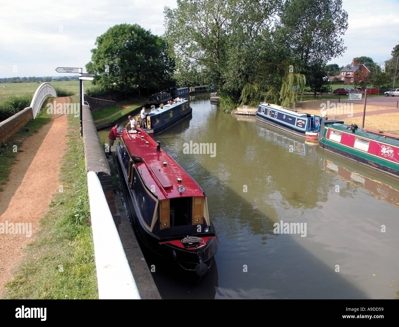 england northamptonshire junction of grand union and oxford canals ...