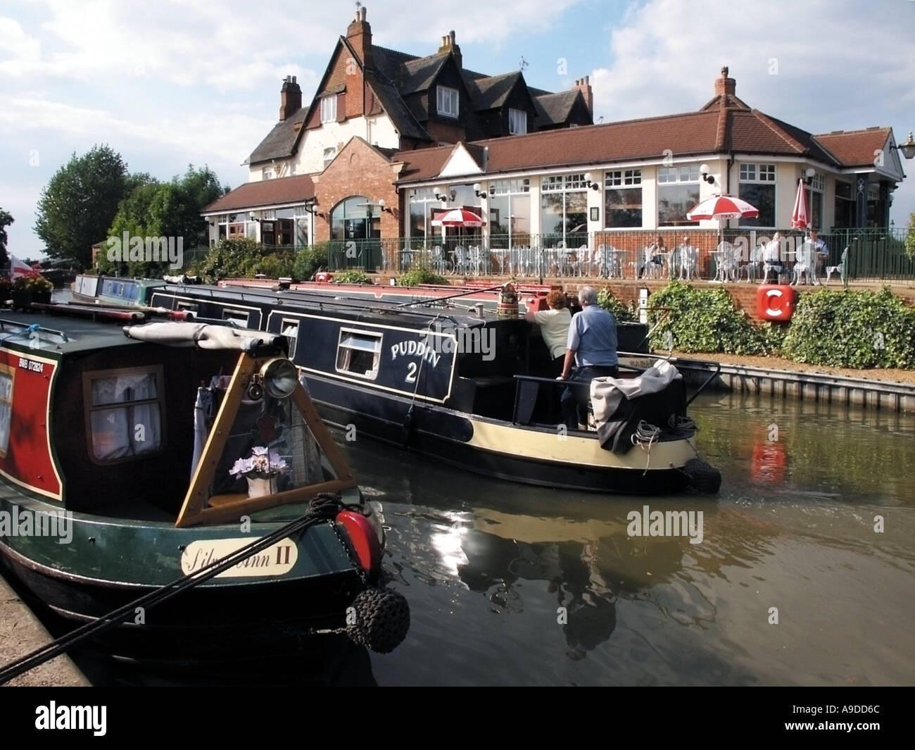 england northamptonshire junction of grand union and oxford canals ...