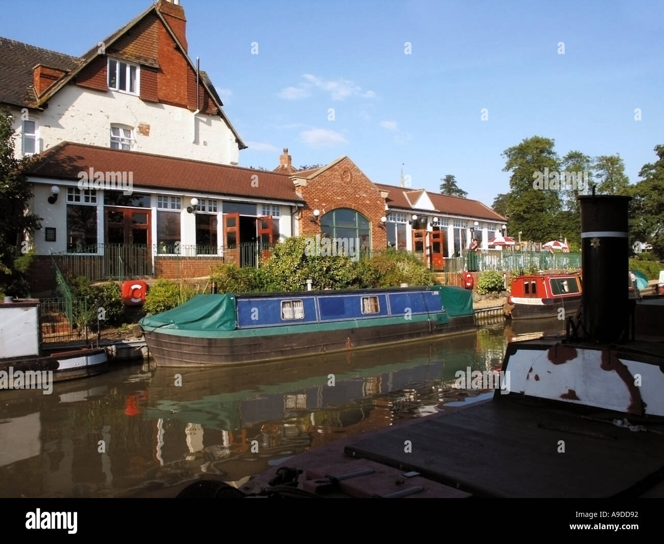 england northamptonshire junction of grand union and oxford canals ...