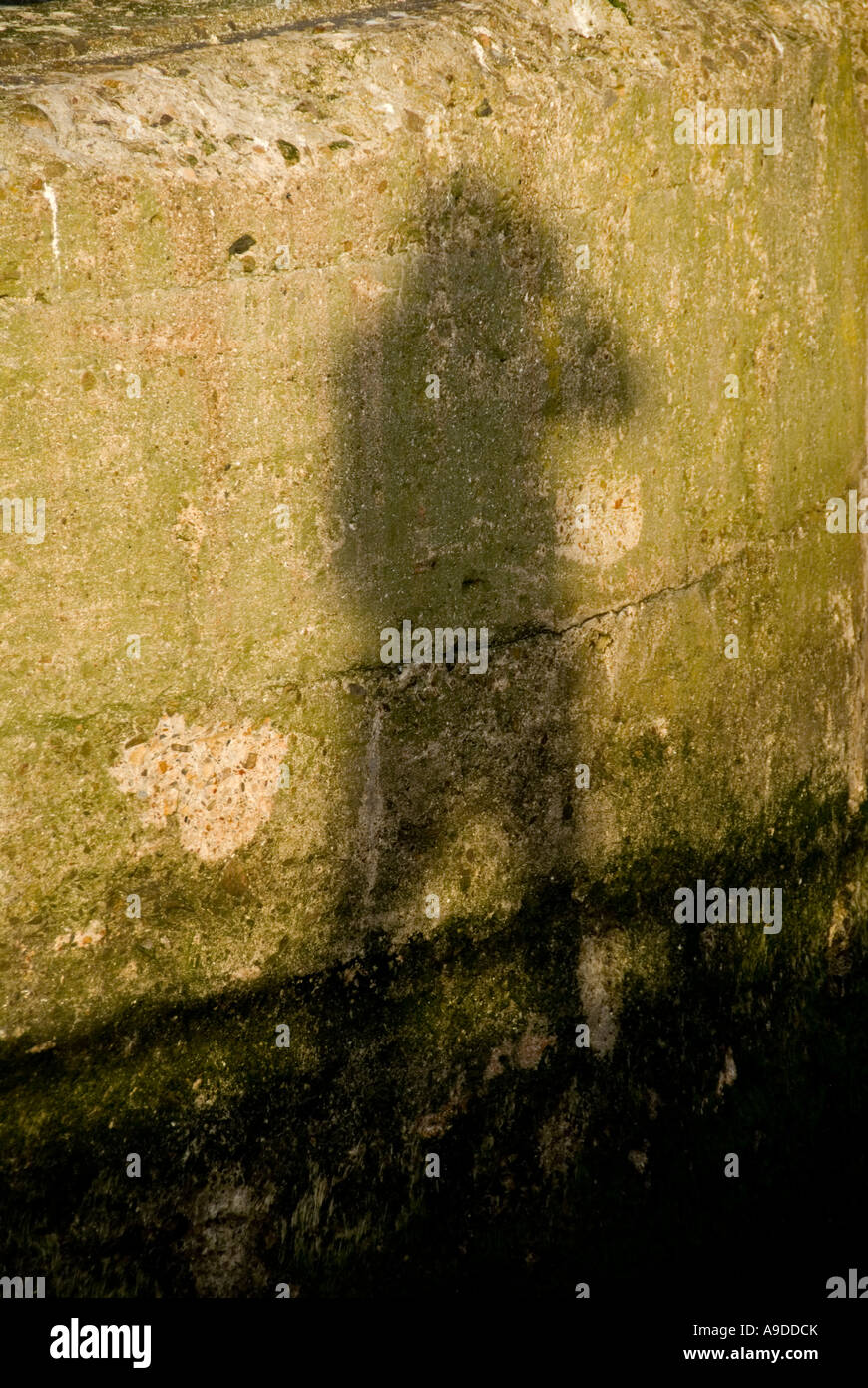 Shadows shade hi-res stock photography and images - Alamy