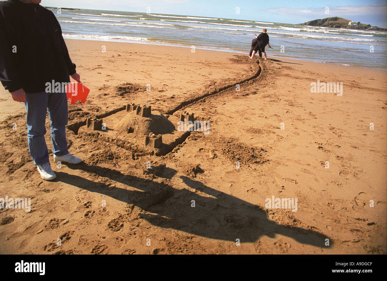 Building sandcastles in devon hi-res stock photography and images - Alamy