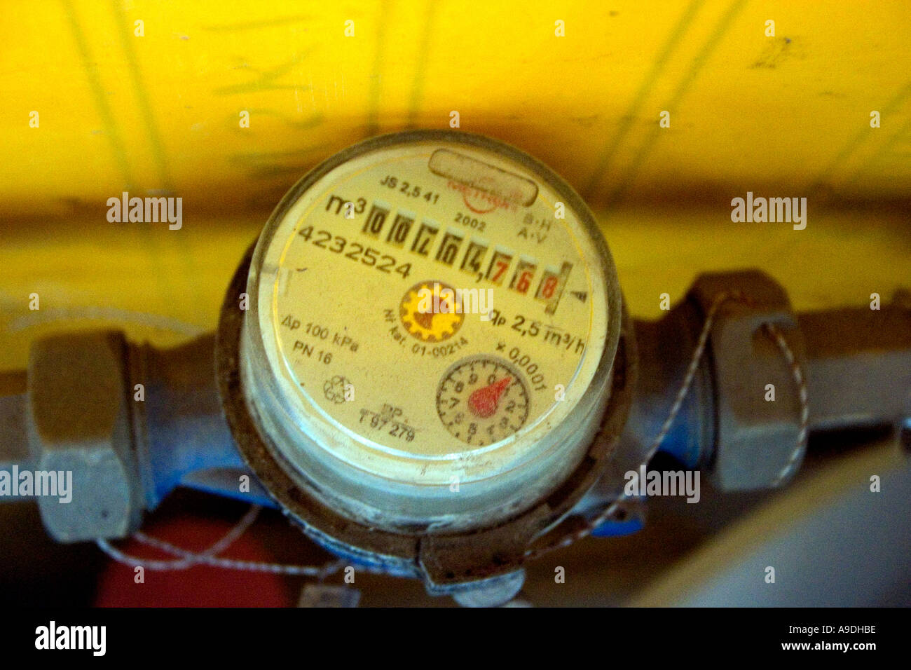 Dials gas meter hi-res stock photography and images - Alamy