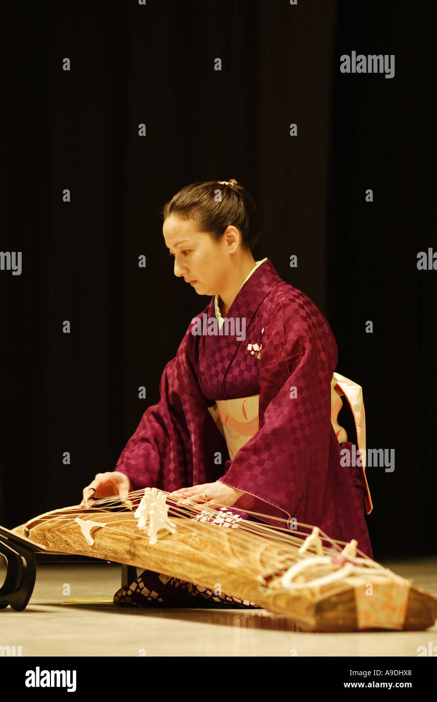 Koto instrument hi-res stock photography and images - Alamy