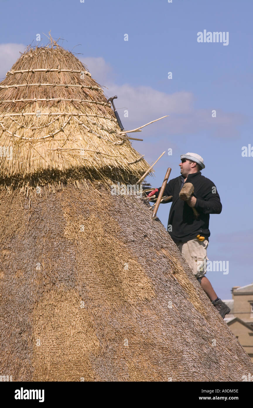 Thatching tools hi-res stock photography and images - Alamy