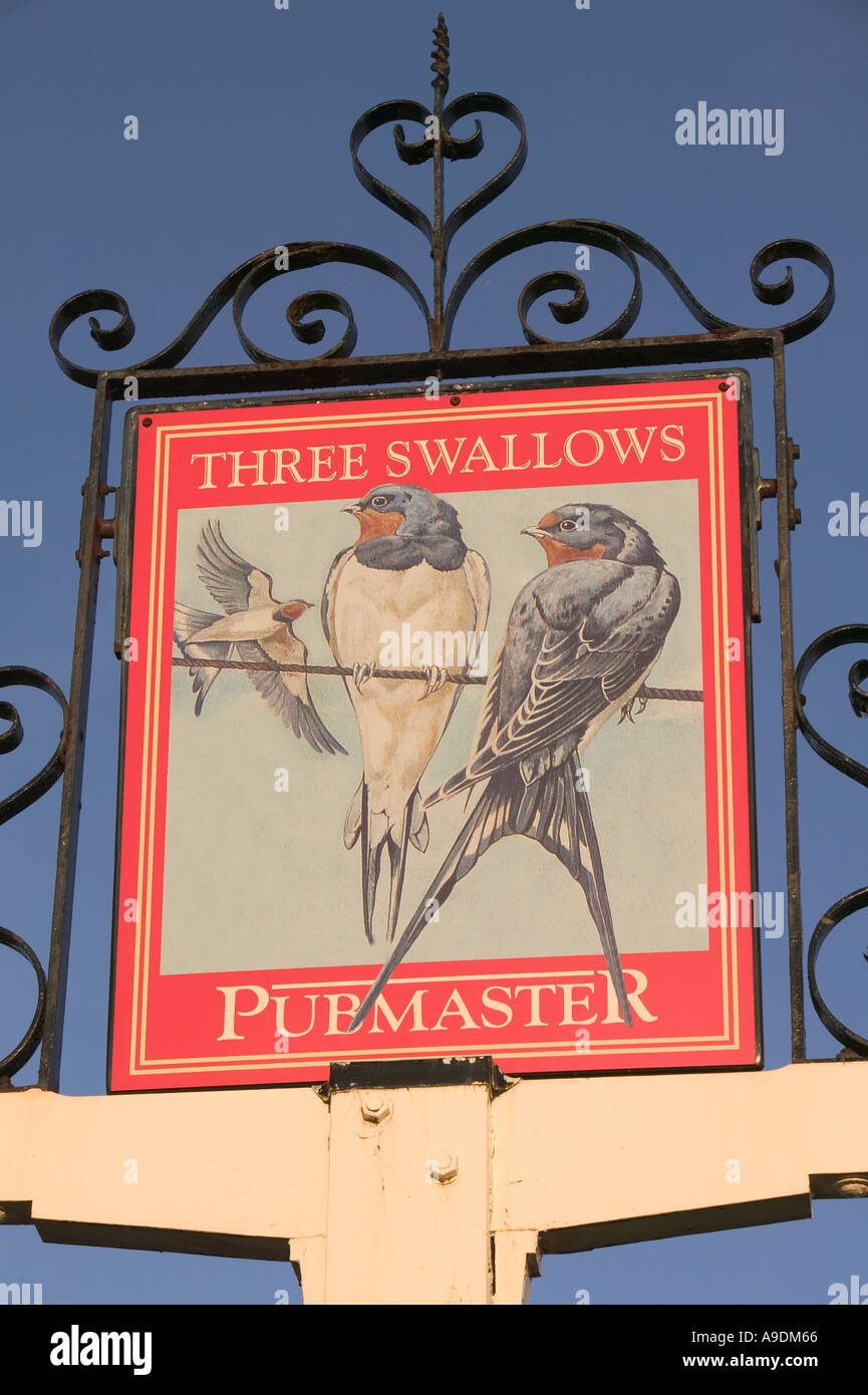 Three swallows cley hi-res stock photography and images - Alamy
