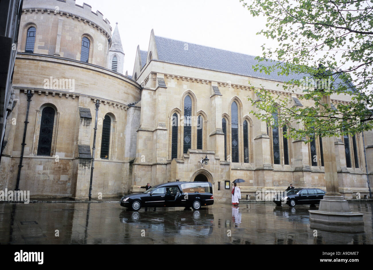 Temple Church London Stock Photo - Alamy