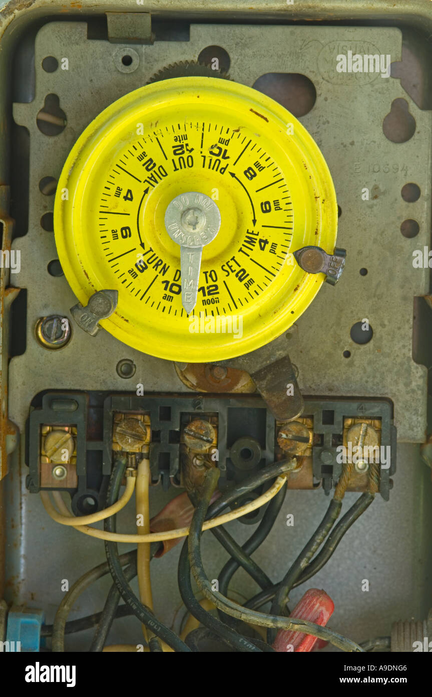 24 hour timer controlling maintenance on backyard pool Stock Photo - Alamy