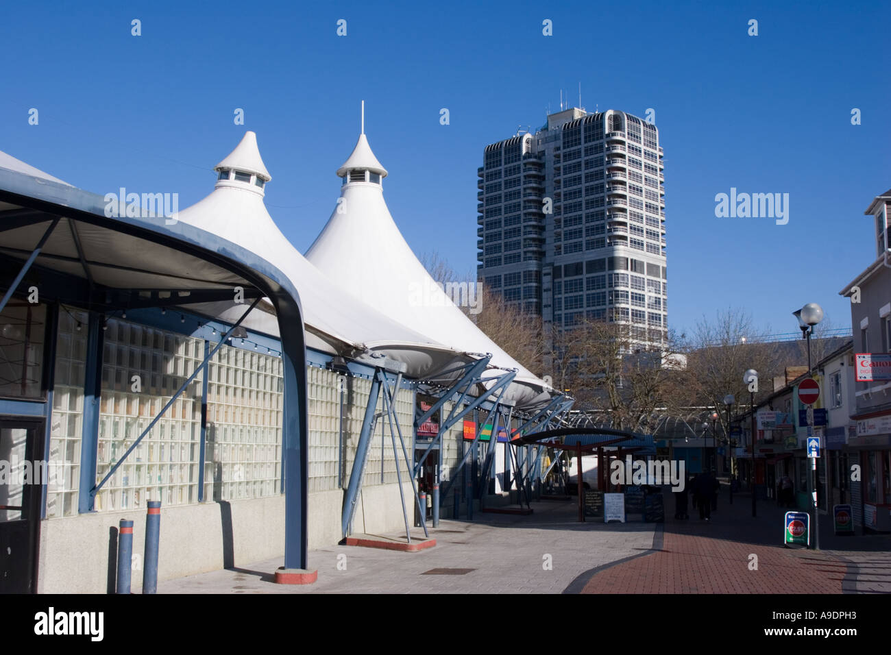 Swindon tented market and David Murray John or Brunel Tower Stock Photo ...