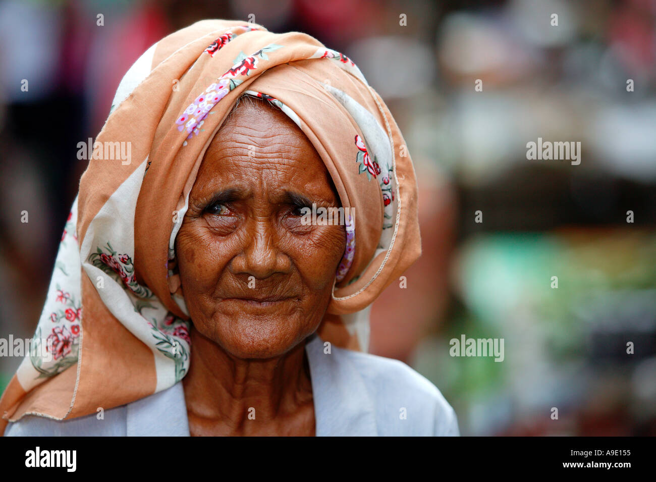 Local people at the market Krabi Thailand Stock Photo - Alamy