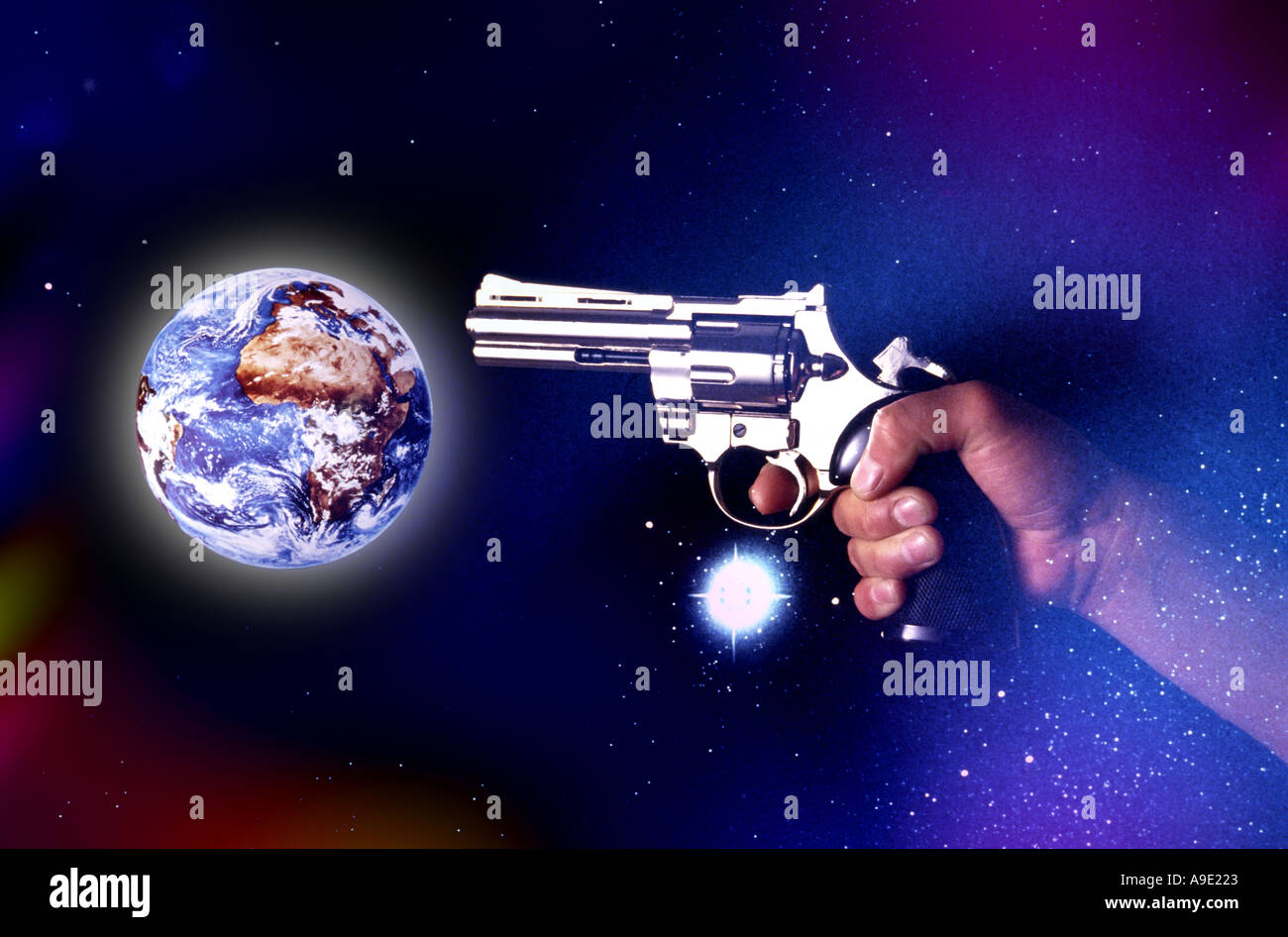 Mexican standoff hi-res stock photography and images - Alamy
