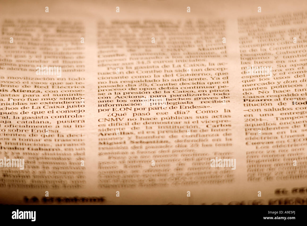 Newspaper inside page hi-res stock photography and images - Alamy