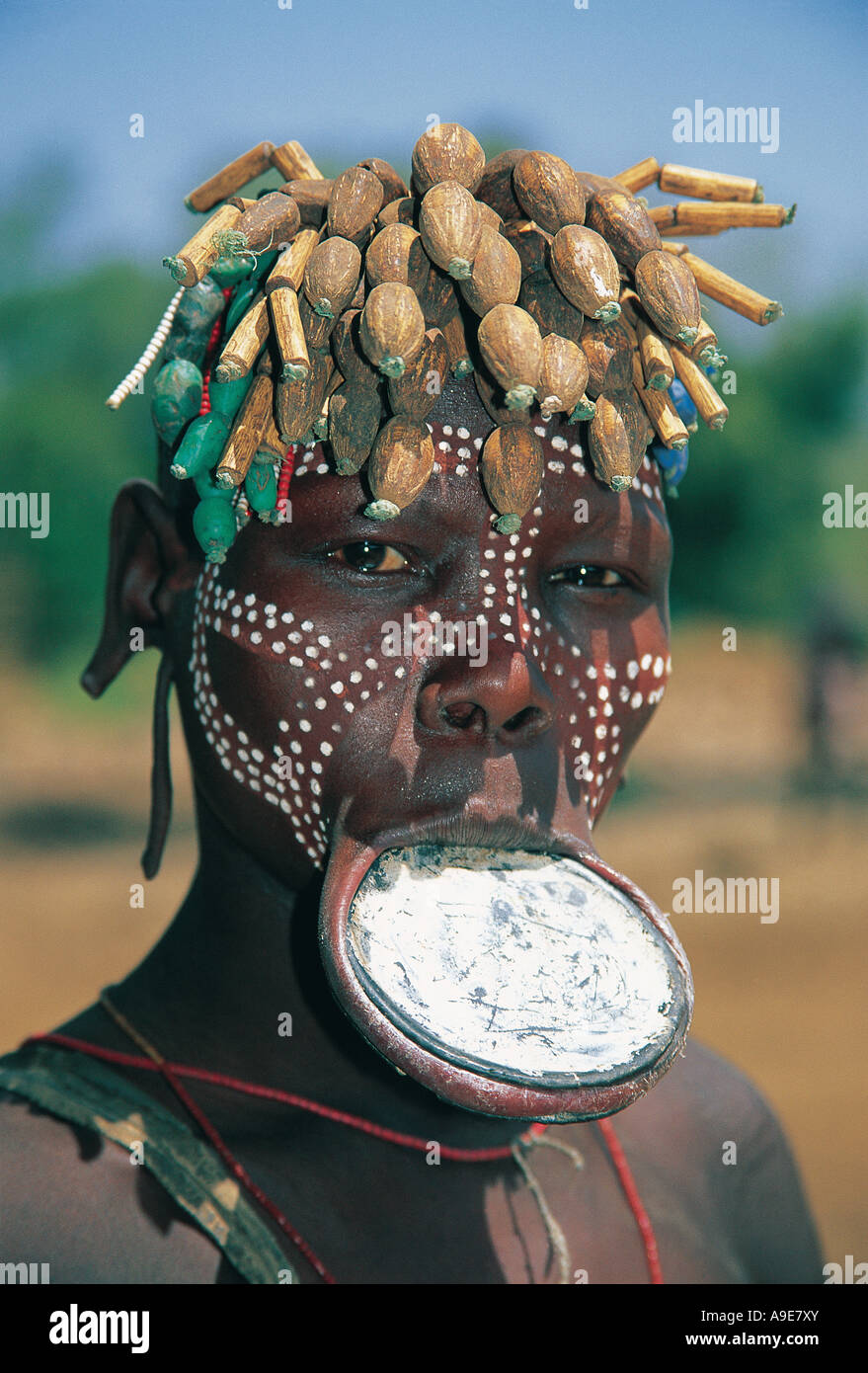 African ear lobe hi-res stock photography and images - Alamy