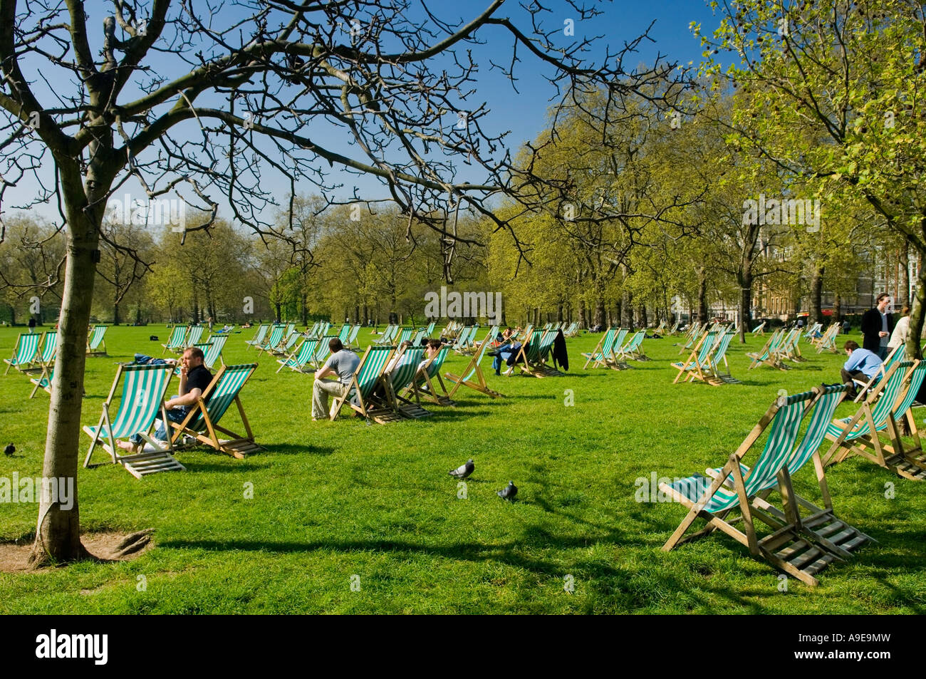 England london green park hi-res stock photography and images - Alamy