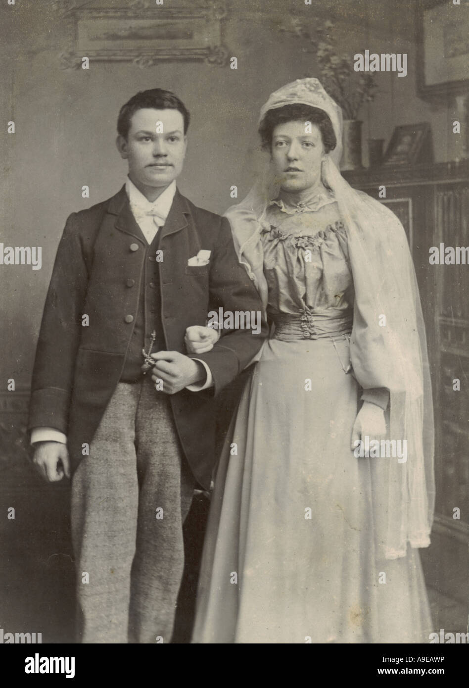 1890s wedding hi-res stock photography and images - Alamy