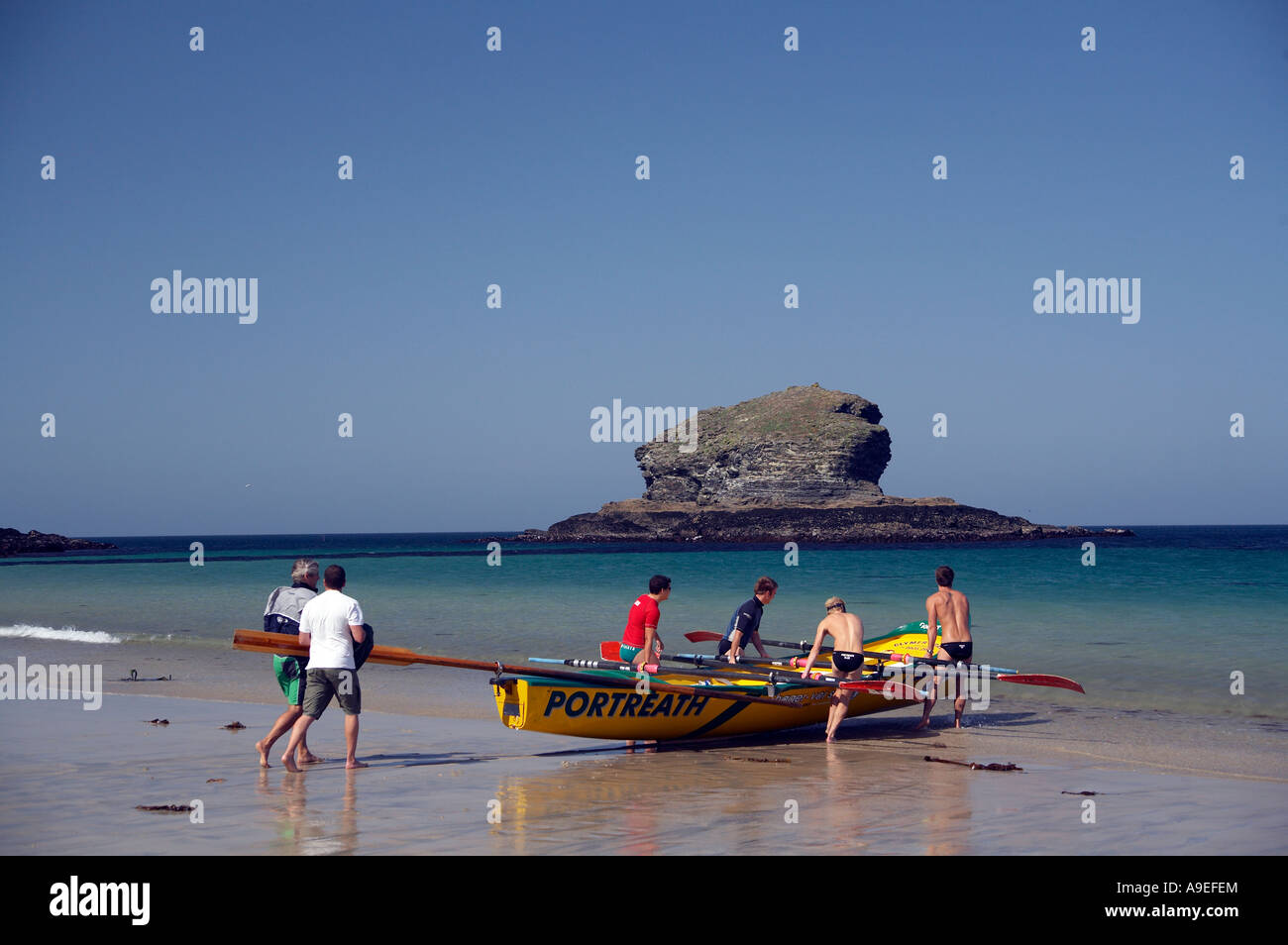 Portreath Surf Life Saving Club boat launching for training Stock Photo ...