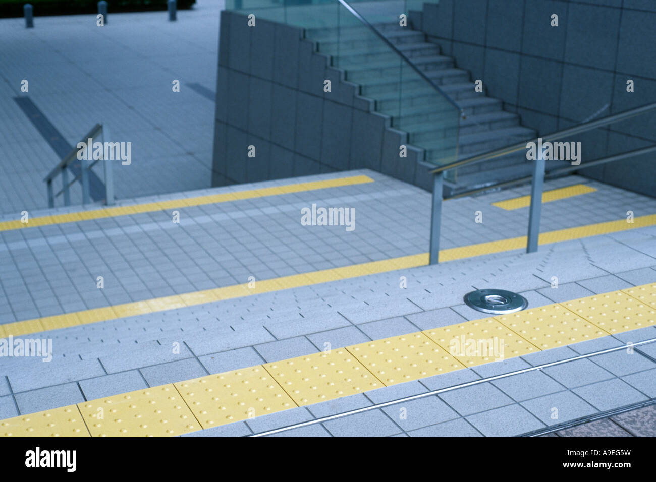 Outside an office complex Stock Photo - Alamy