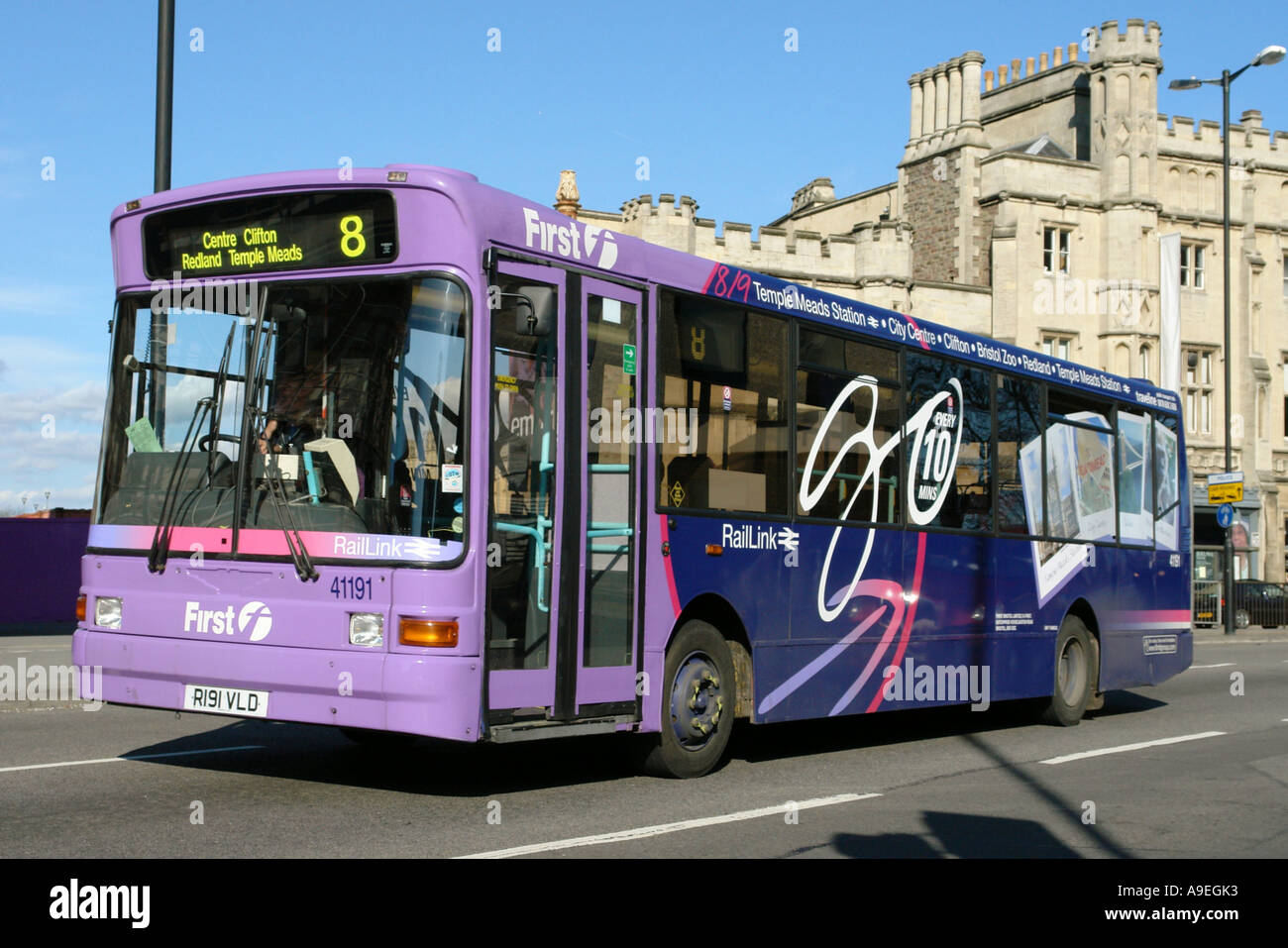 Bus bristol first hi-res stock photography and images - Alamy