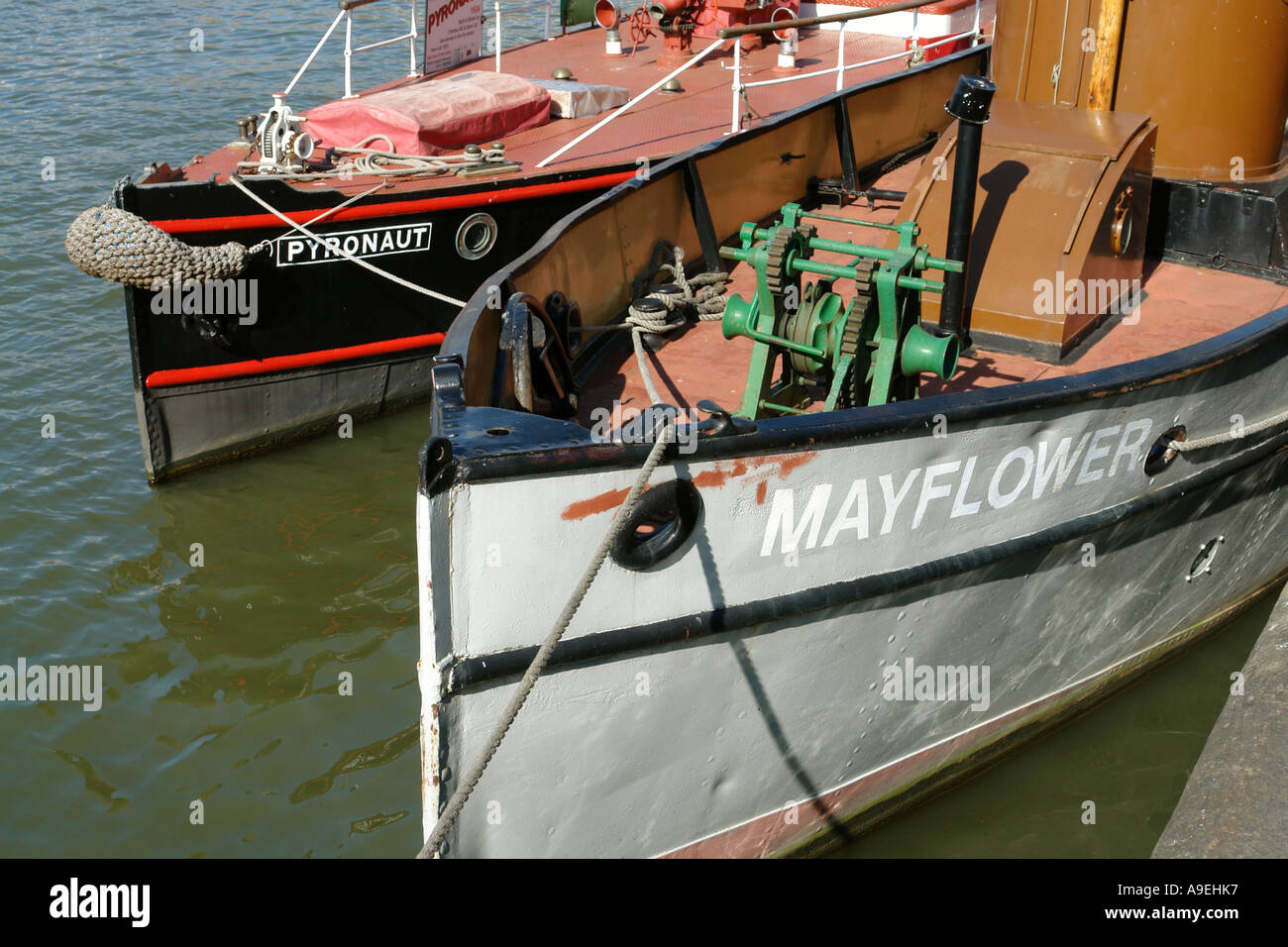 Bristol harbour steam engine hi-res stock photography and images - Alamy