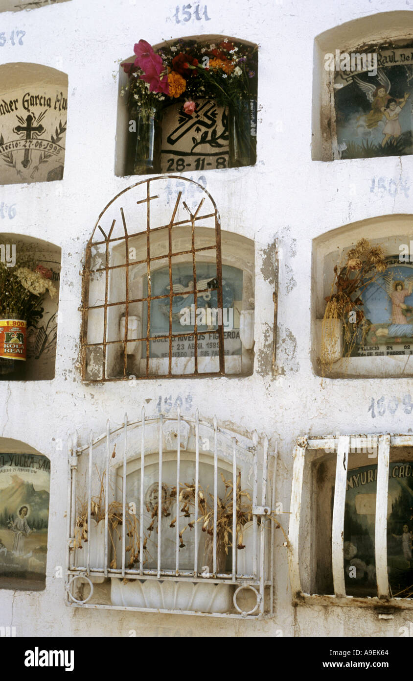 Graves in a Peruvian cemetery Stock Photo - Alamy