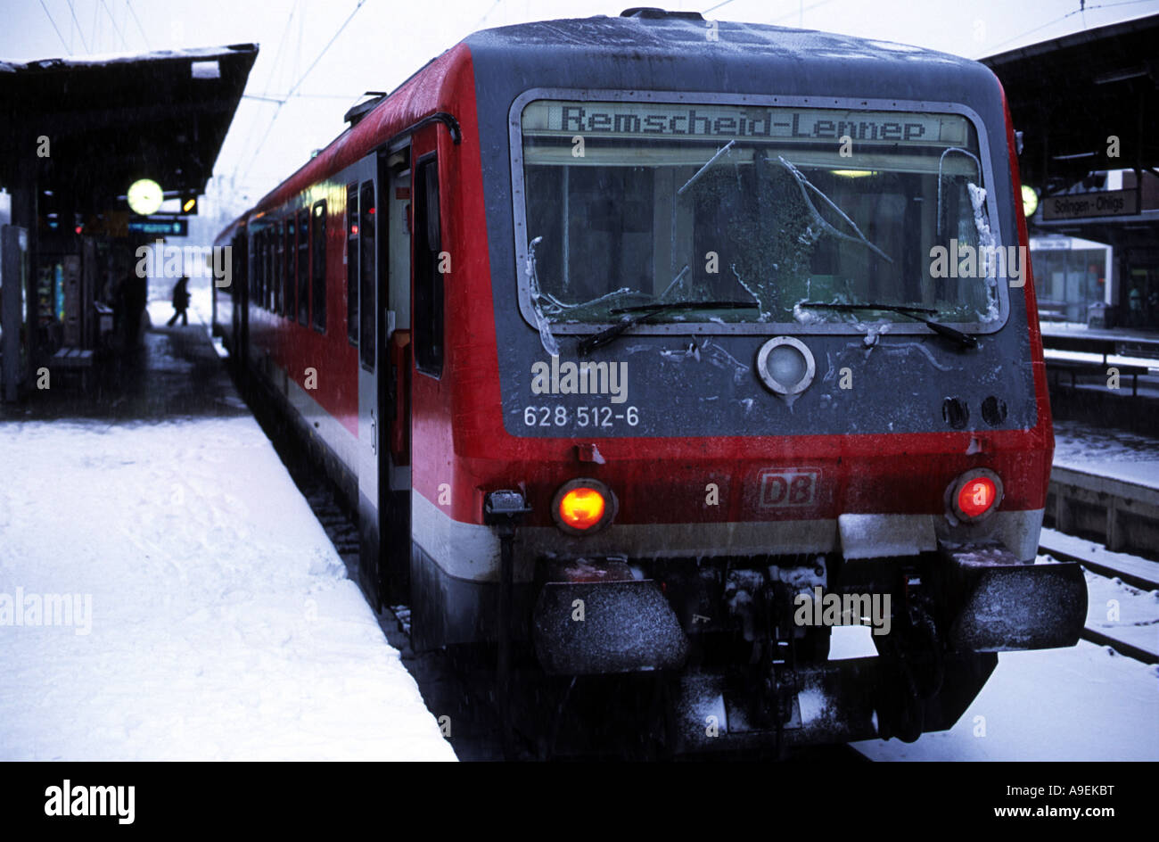 Local passenger train service (RB47 Regional Bahn) Solingen to ...