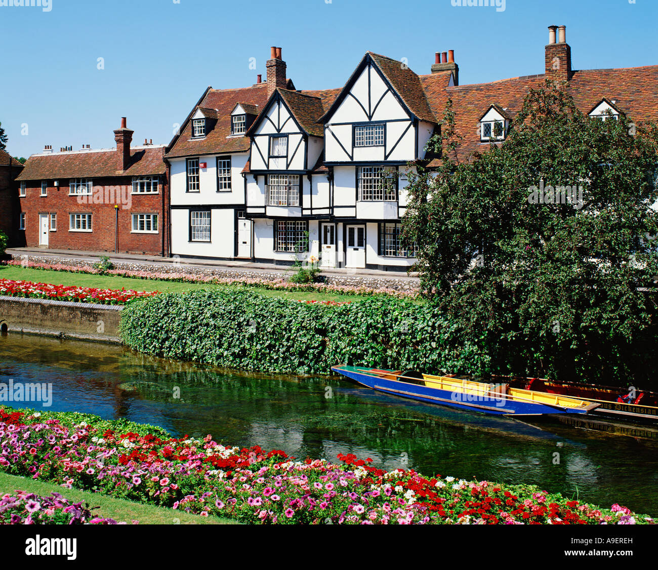 Westgate gardens canterbury spring hi-res stock photography and images ...