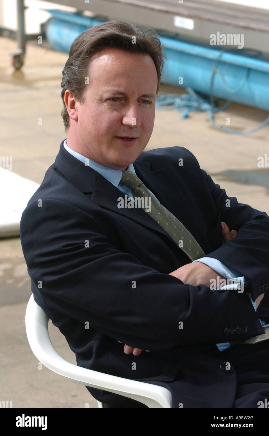 David cameron suit hi-res stock photography and images - Alamy
