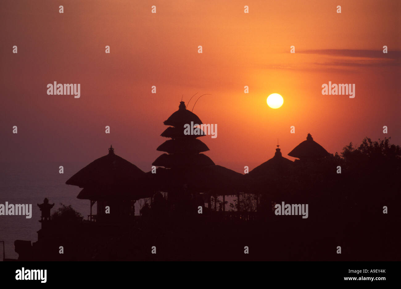 Tanah Lot Temple at sunset, Bali Stock Photo - Alamy