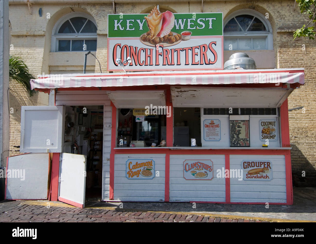 Conch fritters hi-res stock photography and images - Alamy
