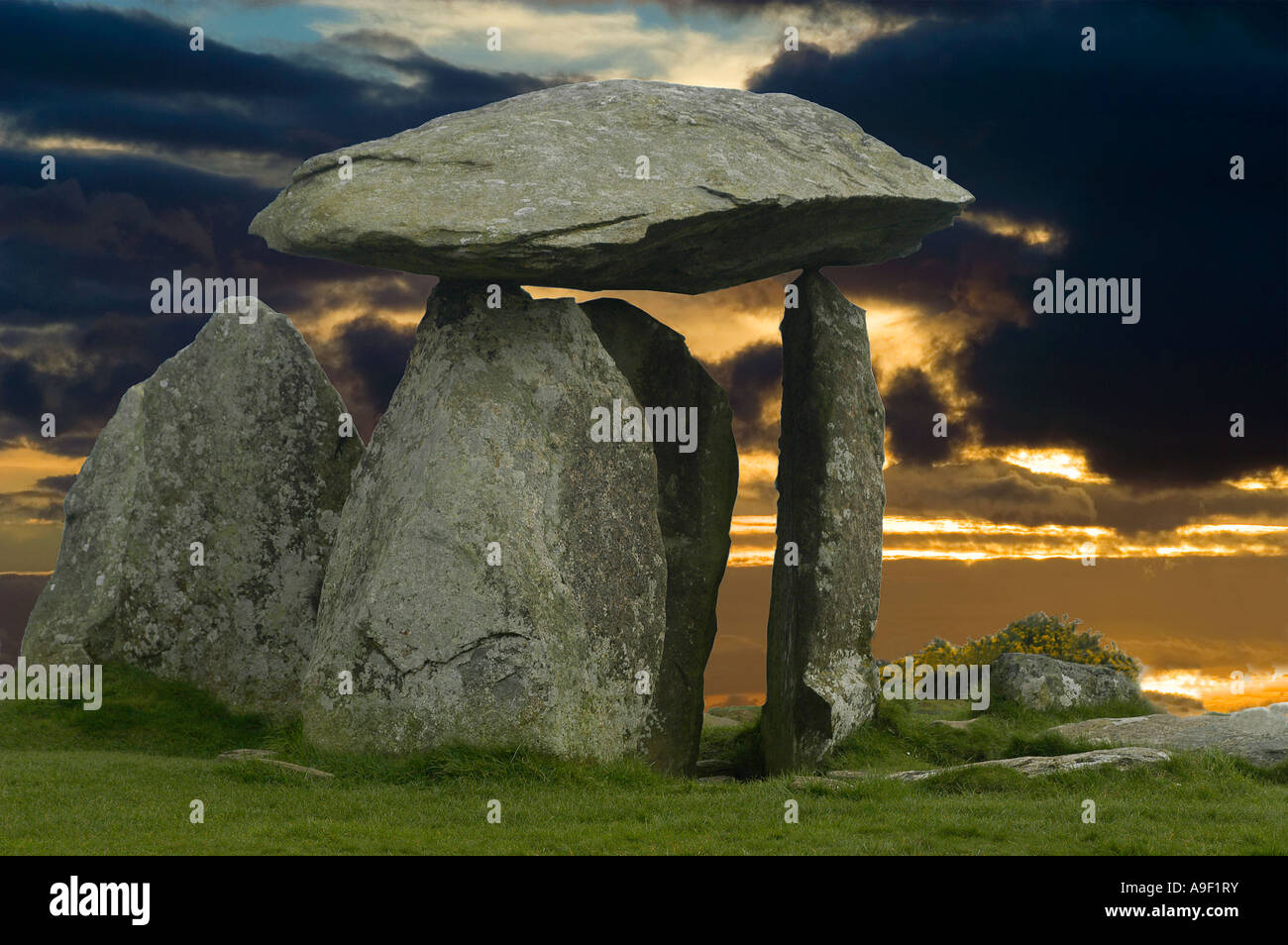 Pentre Ifan Burial Chamber Standing Stones Prescelli Pembrokeshire West ...