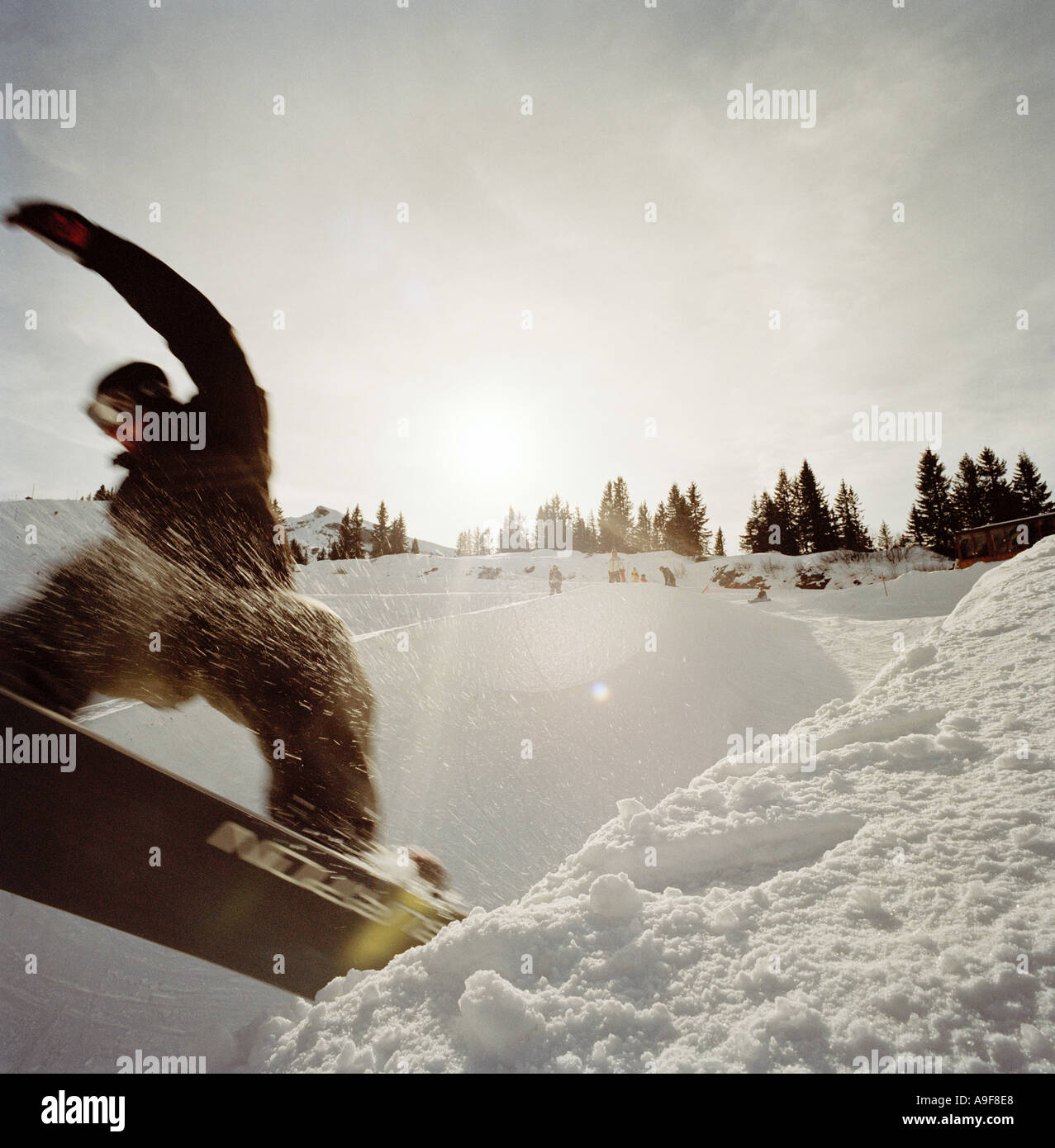 Snowboarder half pipe hi-res stock photography and images - Alamy