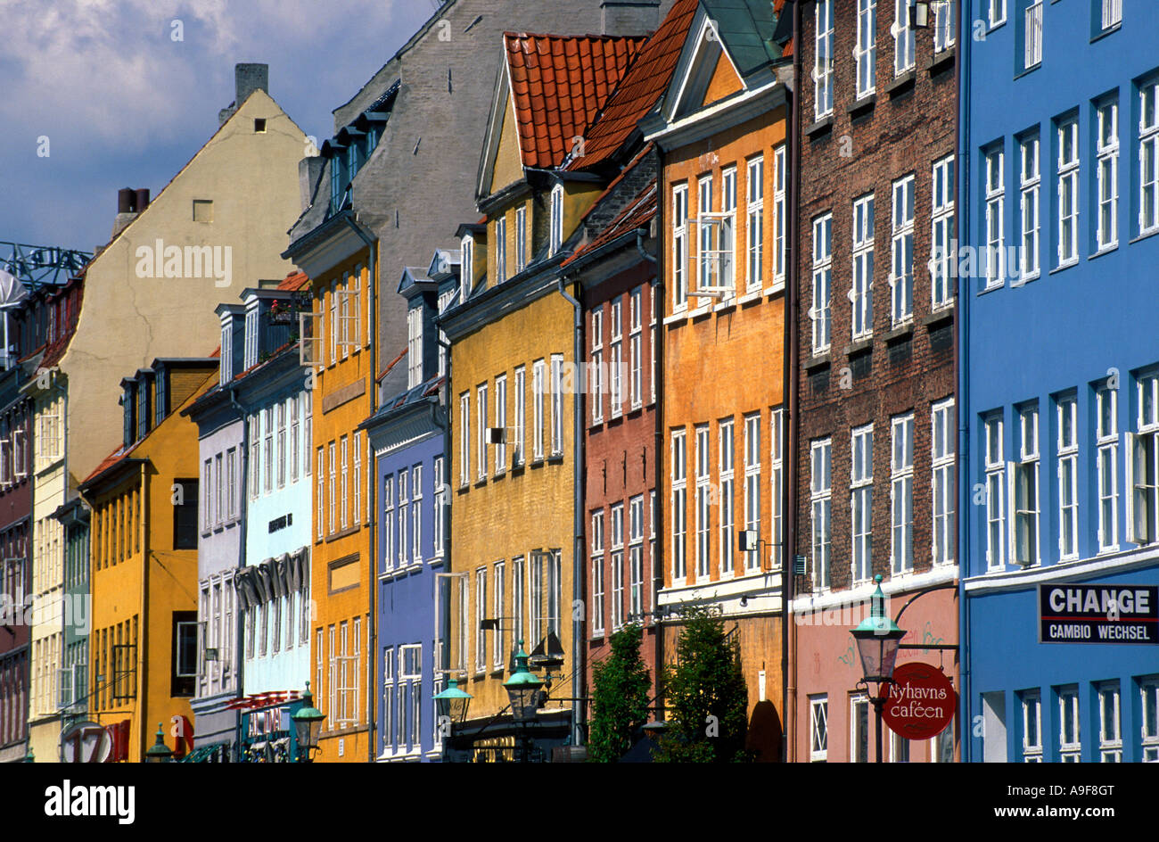 Denmark Copenhagen colourful houses at Nyhavn Stock Photo - Alamy
