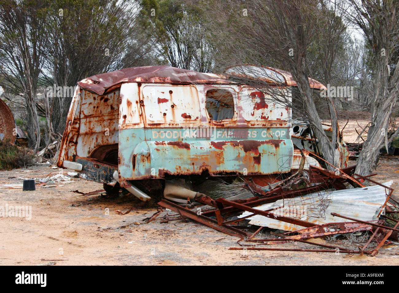 Rusty relic van hi-res stock photography and images - Alamy